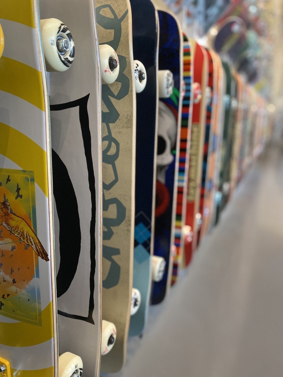 Skateboard Completes – Status Skateshop